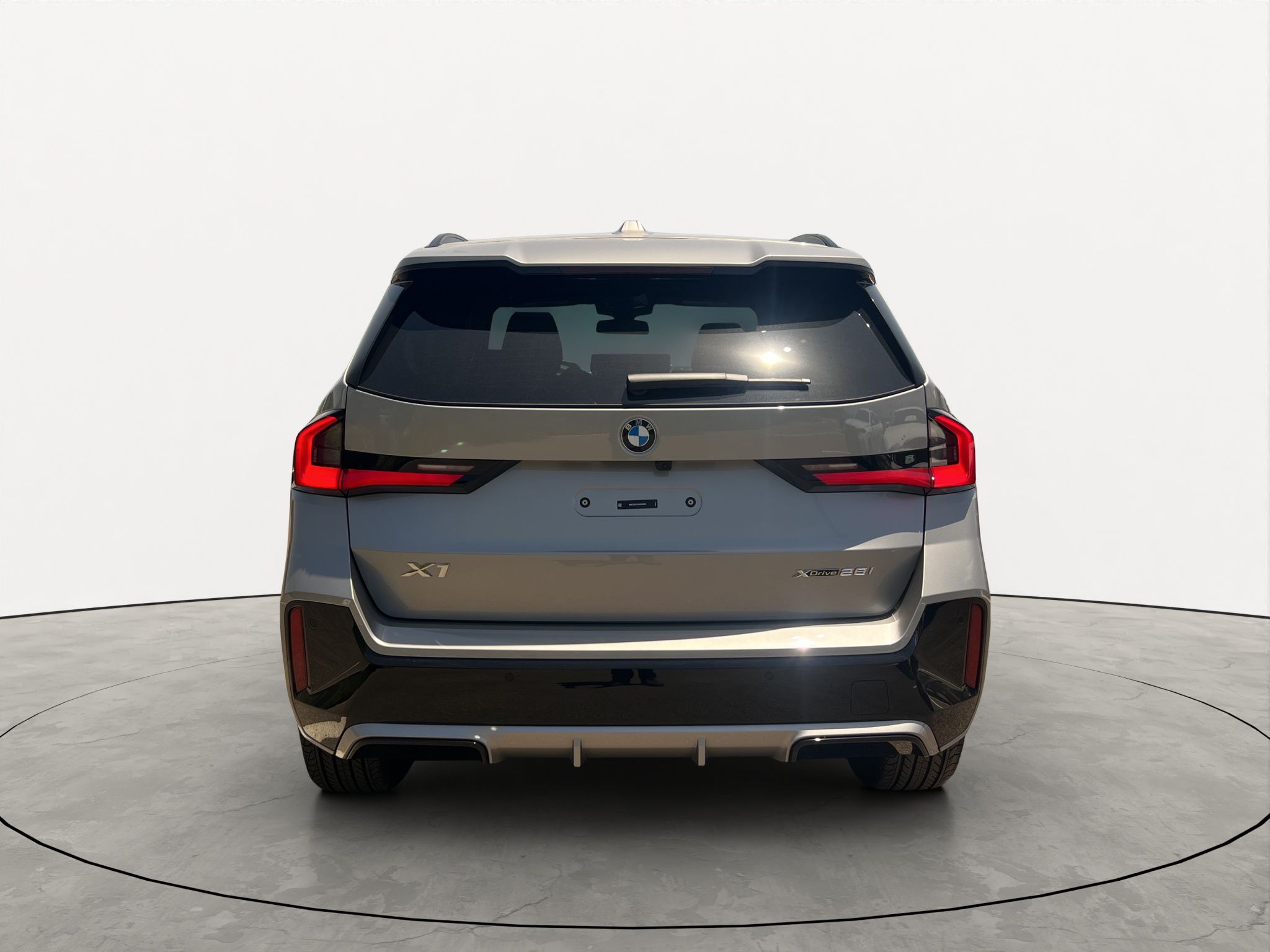 BMW X1 xDrive28i Space Silver Metallic - Atlantic Cars